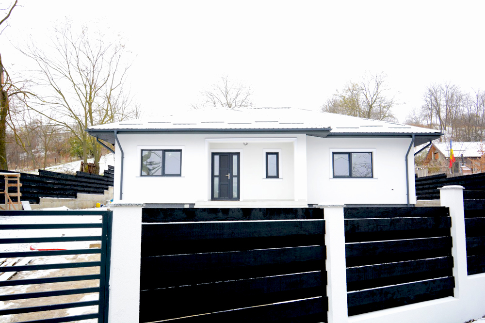 Descoperă Oportunitatea de Vis: Casa din Rediu, Iași cu 4 Camere și Teren Generos de 800 mp ...